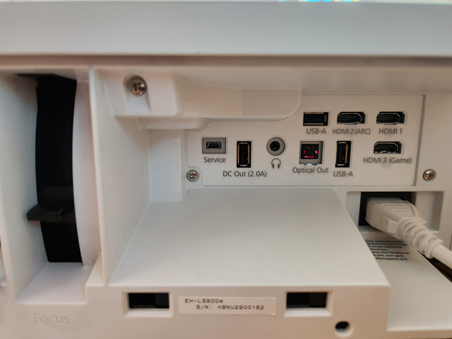 Epson LS800 on võimas koju mõeldud projektor - Digitark